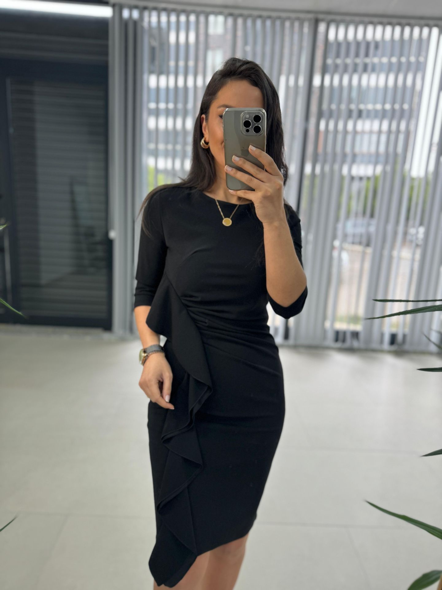 Mc Volan Detaylı Siyah Elbise | Caddstore